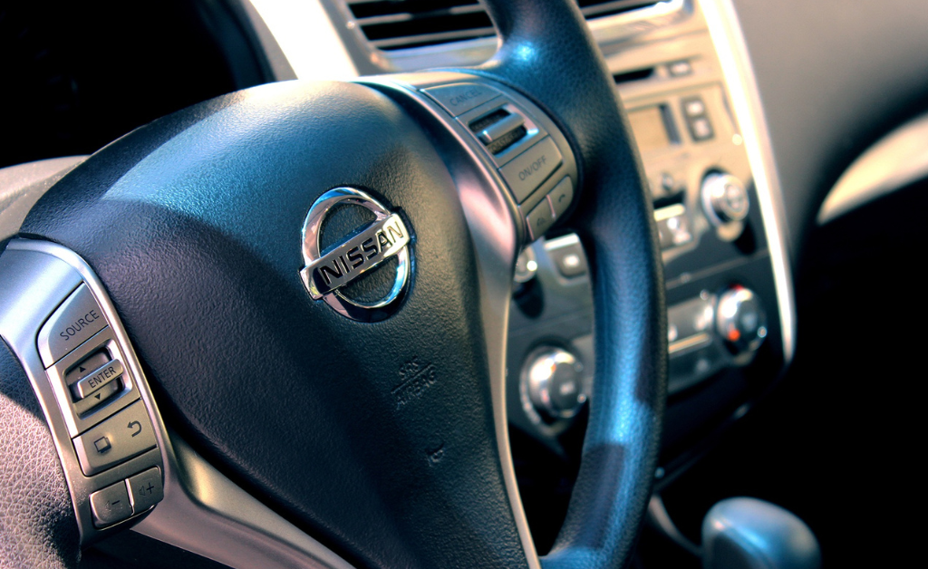 Flashing Red Car with Key Icon Nissan How to Fix? A Complete Guide ...