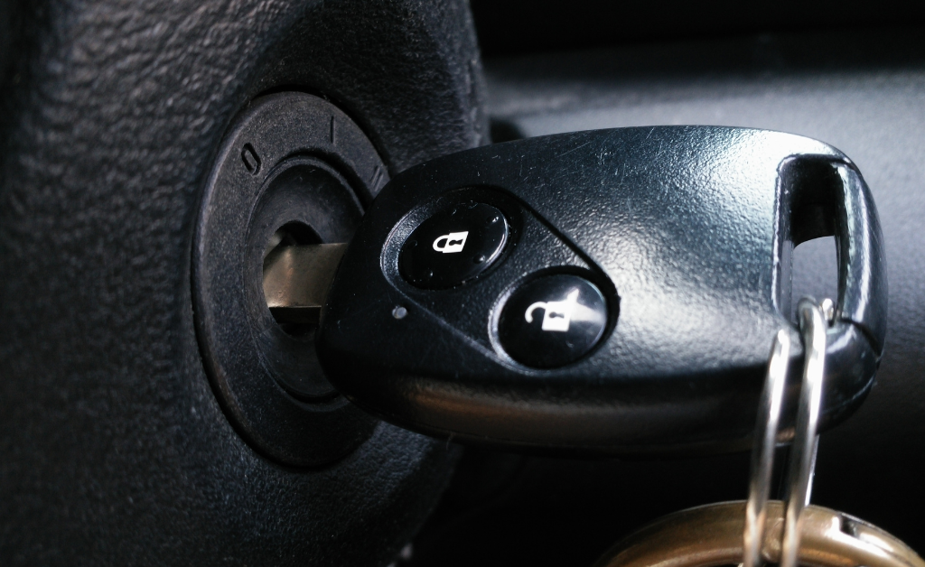 Flashing Red Car with Key Icon Nissan How to Fix? A Complete Guide ...